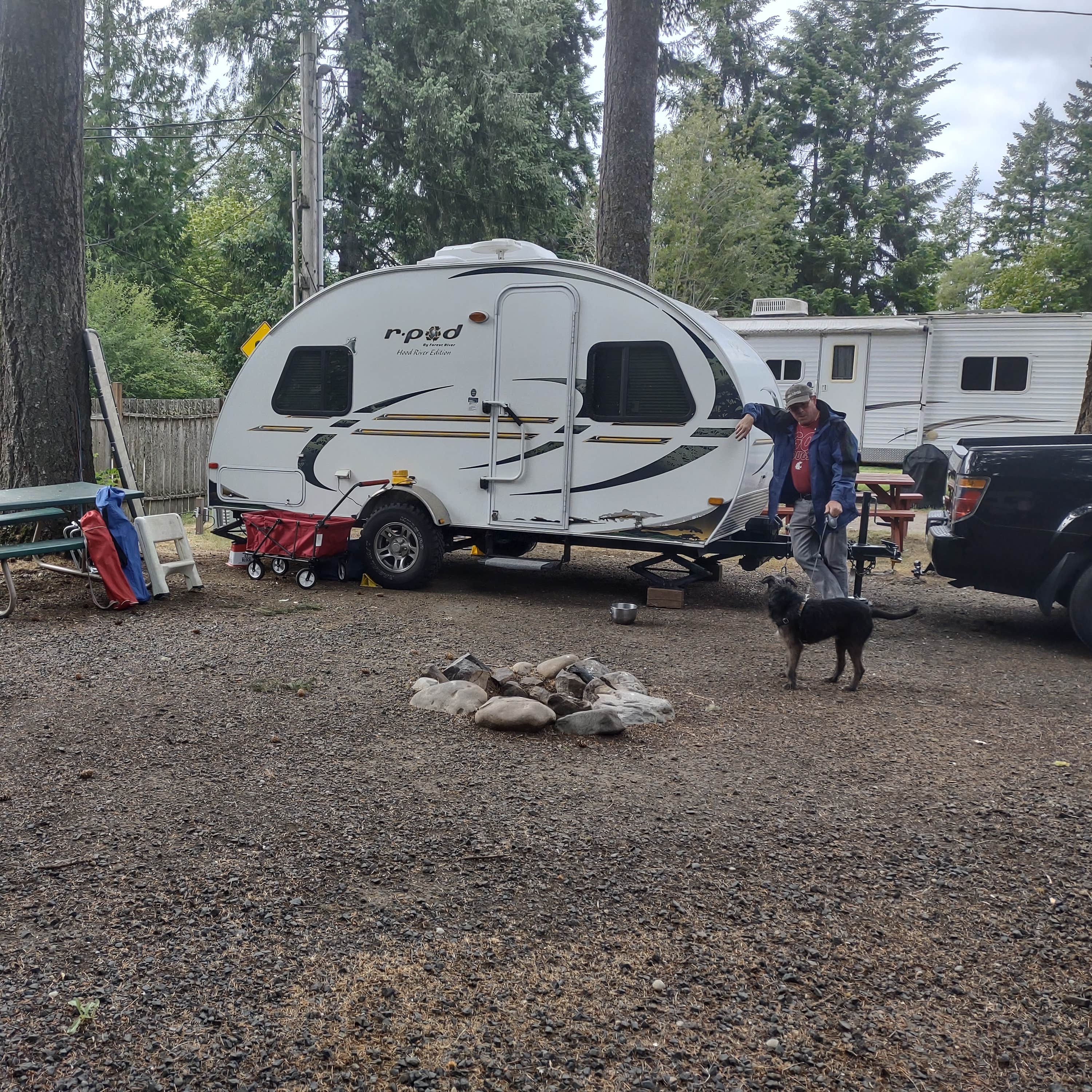 Offut Lake Resort Camping | Tenino, Washington