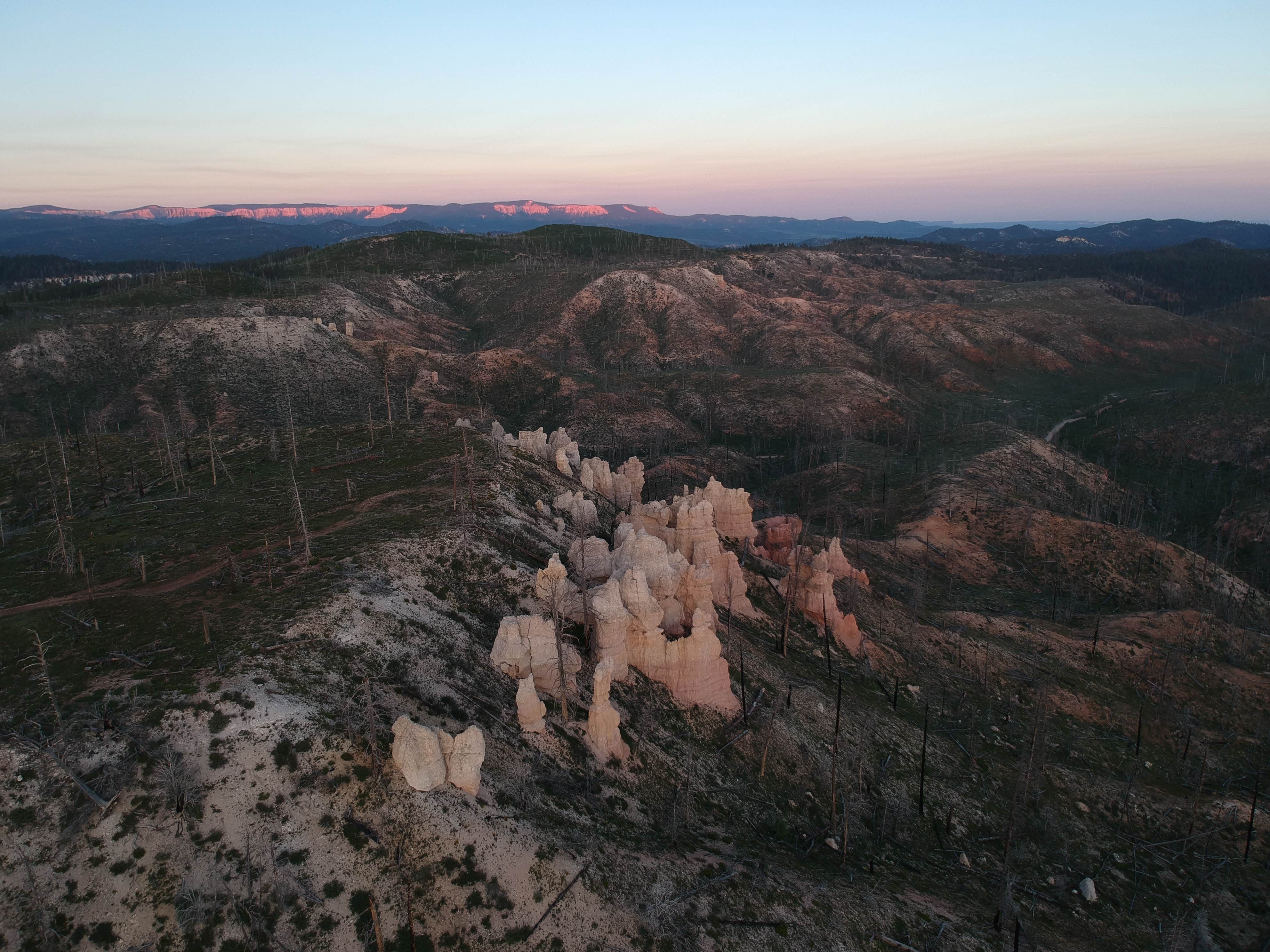 Harris Rim & Stout Canyon Dispersed Camping | Alton, UT
