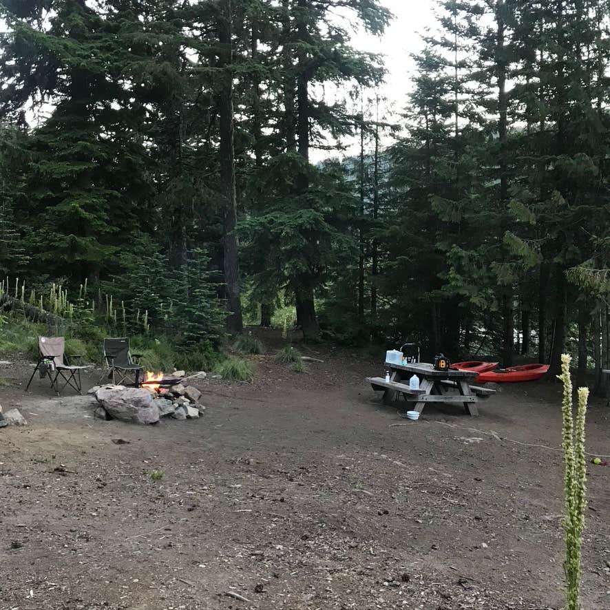 Kinnikinnick (laurance Lake) Campground | Mount Hood Parkdale, OR