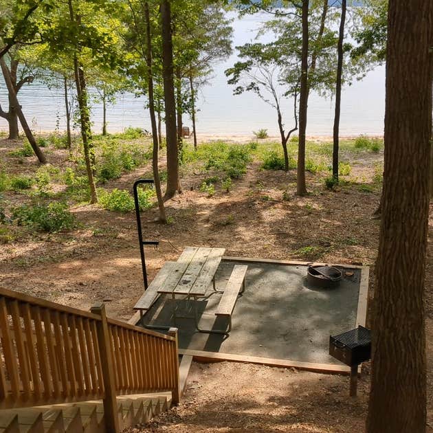 Lake Hartwell State Park Campground | Fair Play, SC