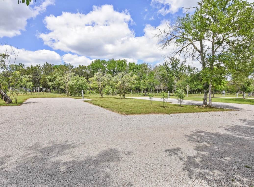 Cedar Bend RV Park | Bertram, TX