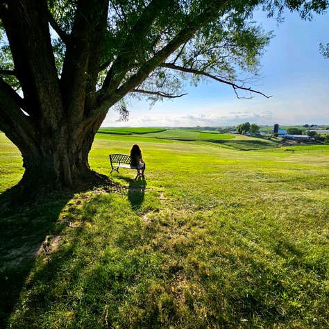 Rustic Barn Campground RV Park | Dubuque, Iowa