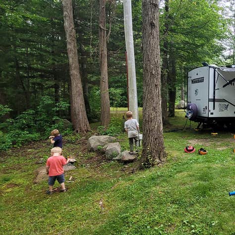 Wawaloam Campground | Richmond, Rhode Island