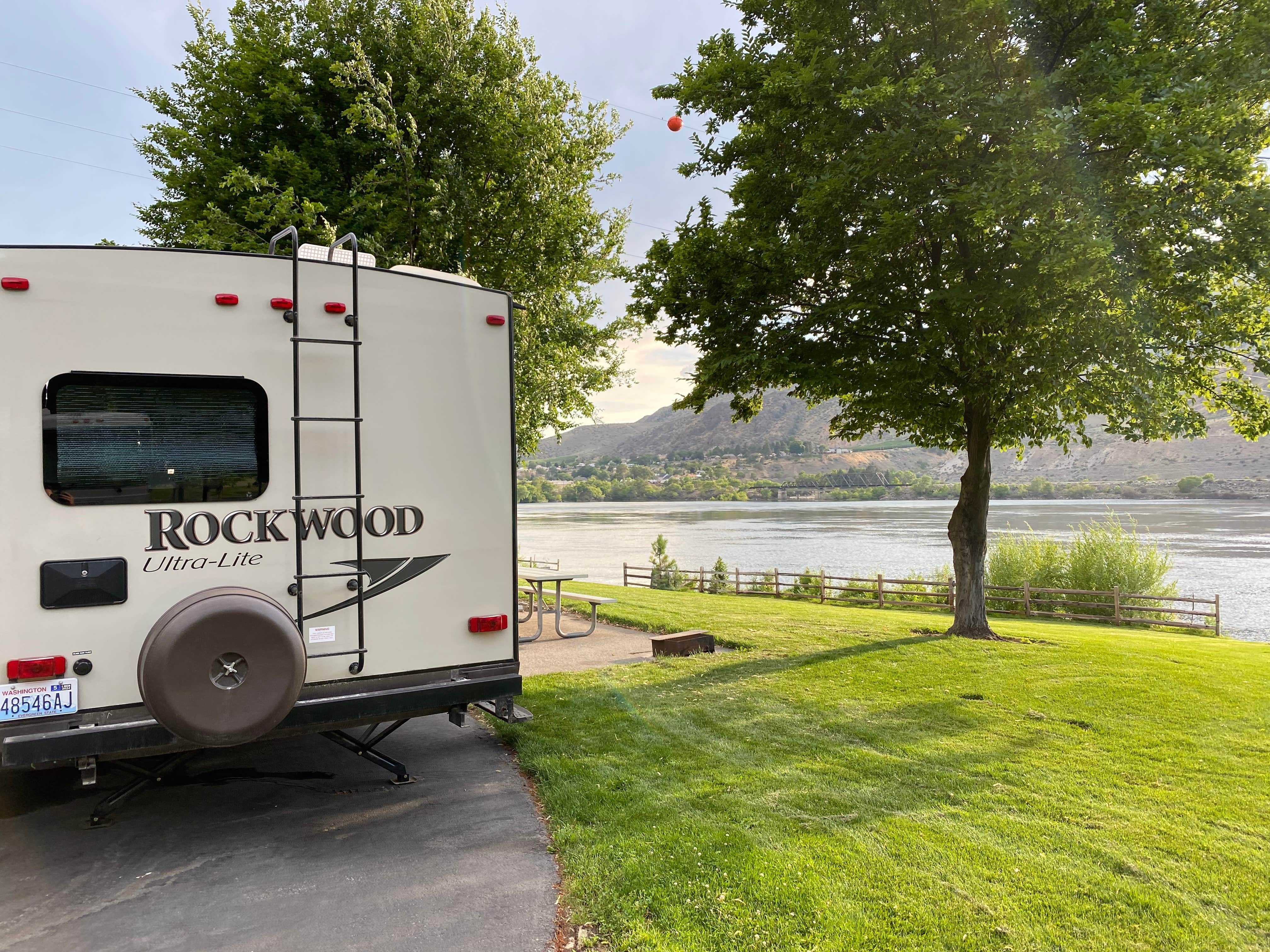 Beebe Bridge Park Camping | Orondo, WA