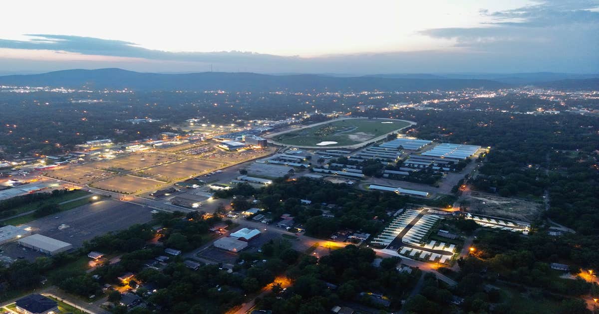 Hot Springs Arkansas Finish Line RV Park Walk to Oaklawn and Bathhouse ...