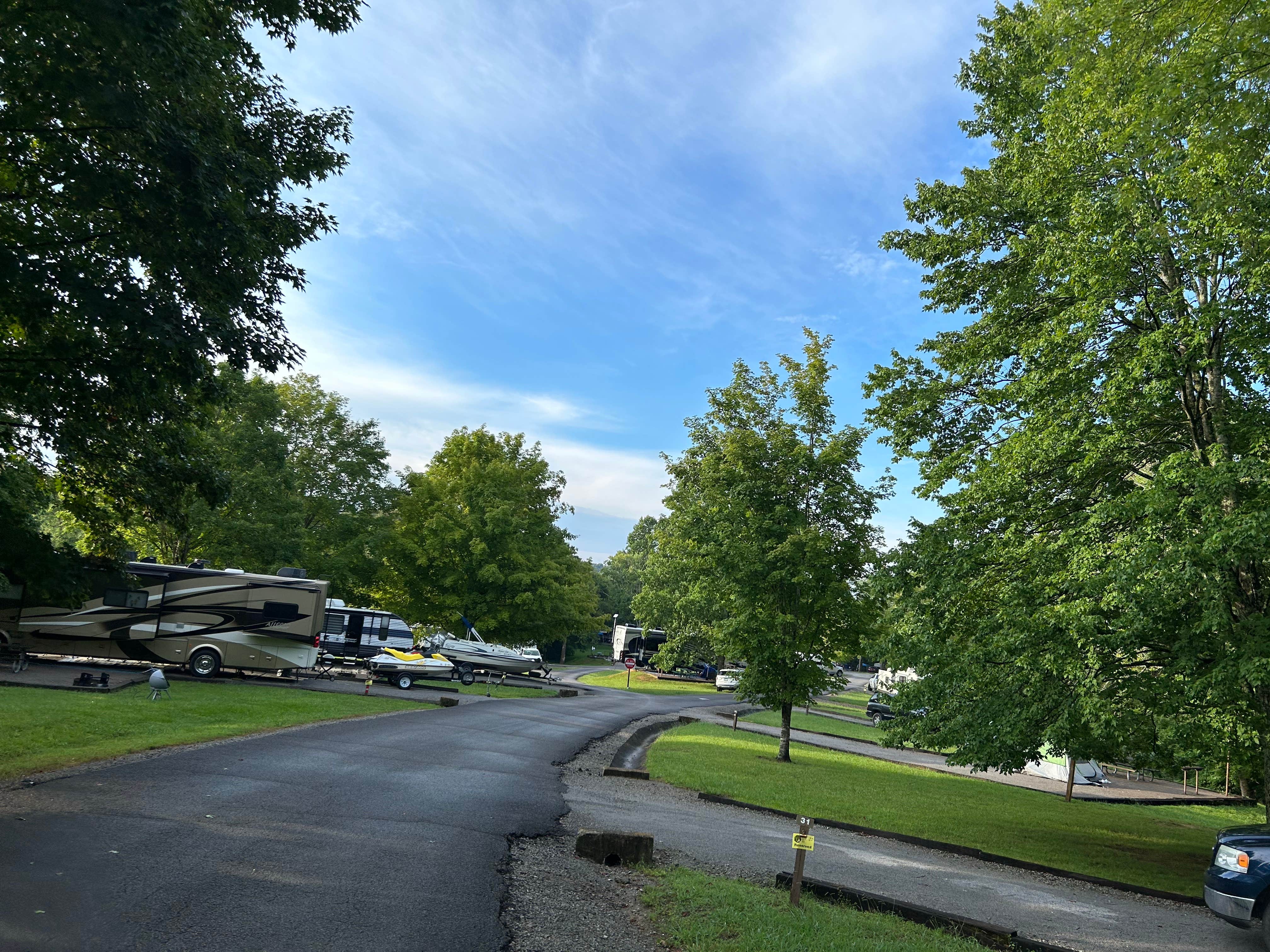 COE Green River Lake Smith Ridge Camping | Campbellsville, Kentucky