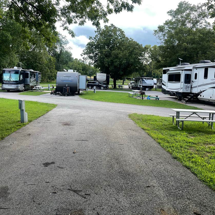 Military Park Eagle's Rest Army Travel Camp Fort Campbell Camping | The ...