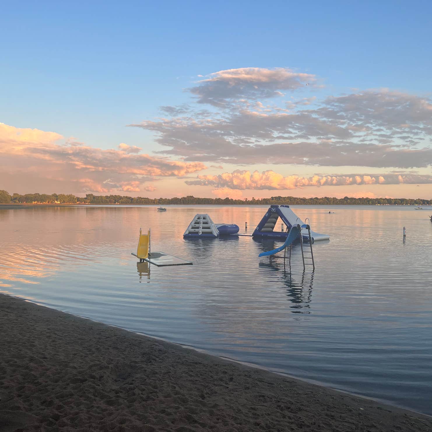 Canary Beach Resort Camping | Glenwood, Minnesota