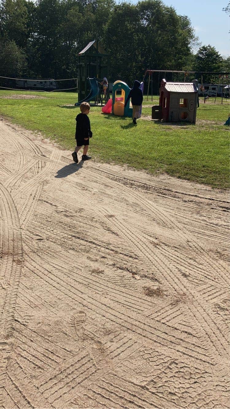 Baker River Campground | Rumney, NH