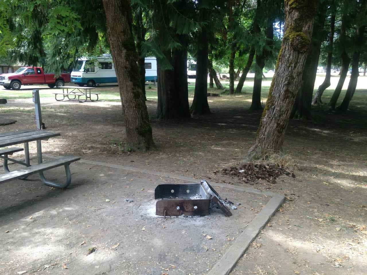 Waterloo County Park Camping | Lebanon, Oregon