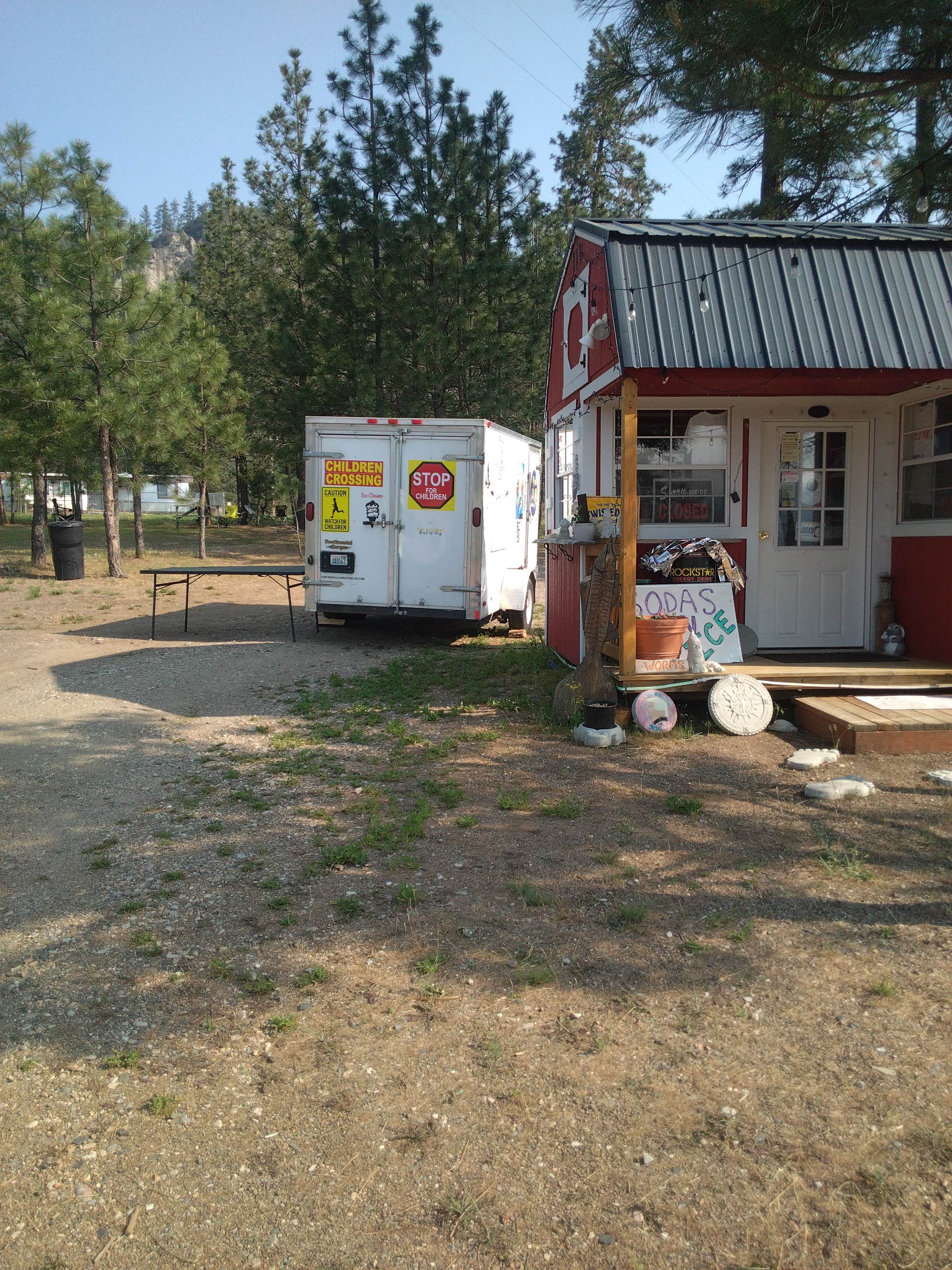 The Lil Red Barn Camping | Tumtum, Washington