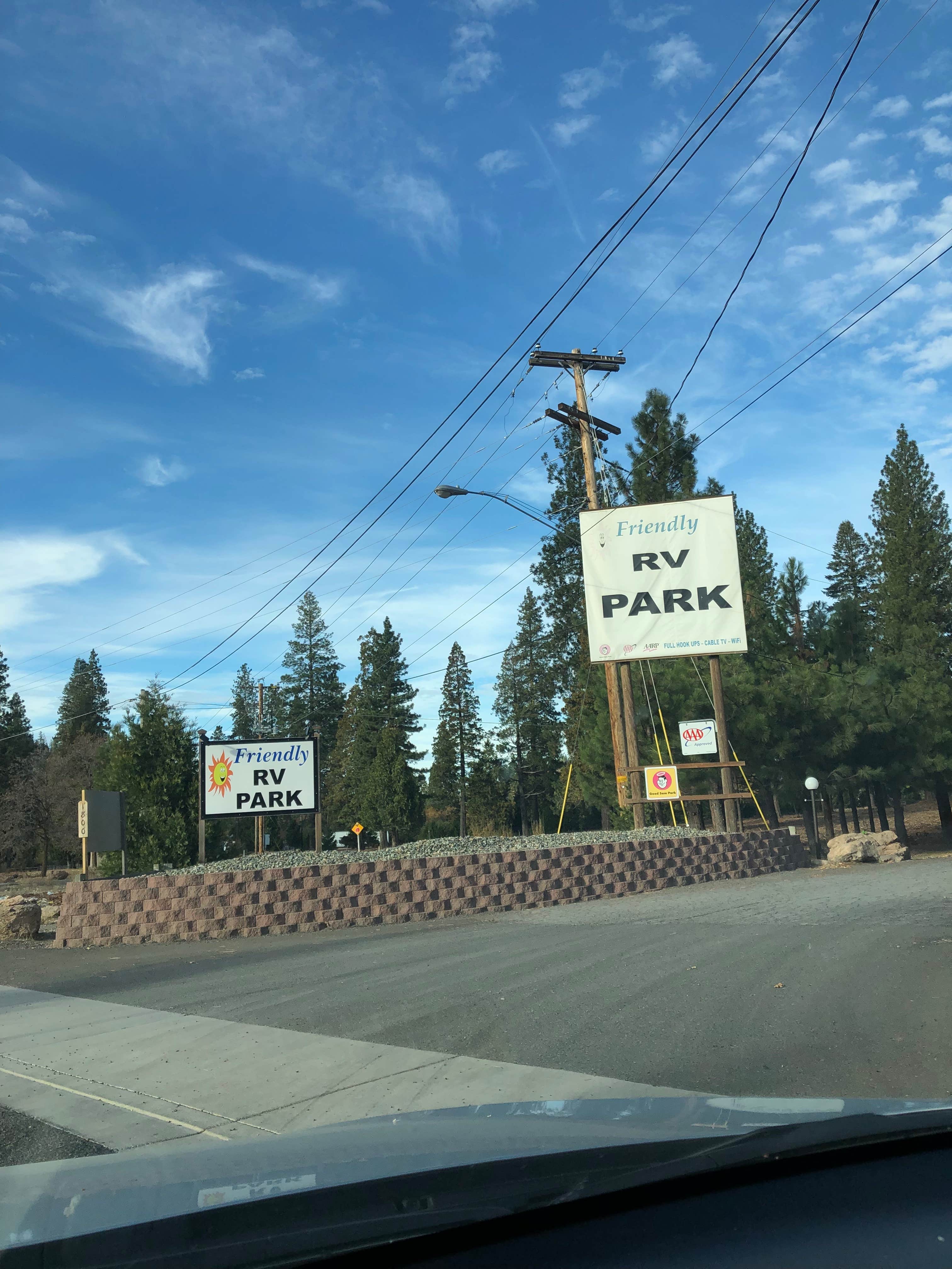 Friendly RV Park | Weed, CA