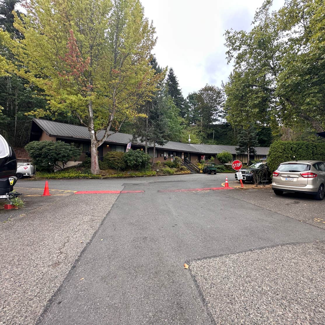 Trailer Inns RV Park (Bellevue) | Bellevue, Washington