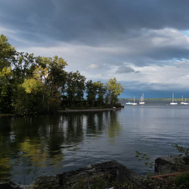 Bridgeview Harbour Marina Camping | Port Henry, New York
