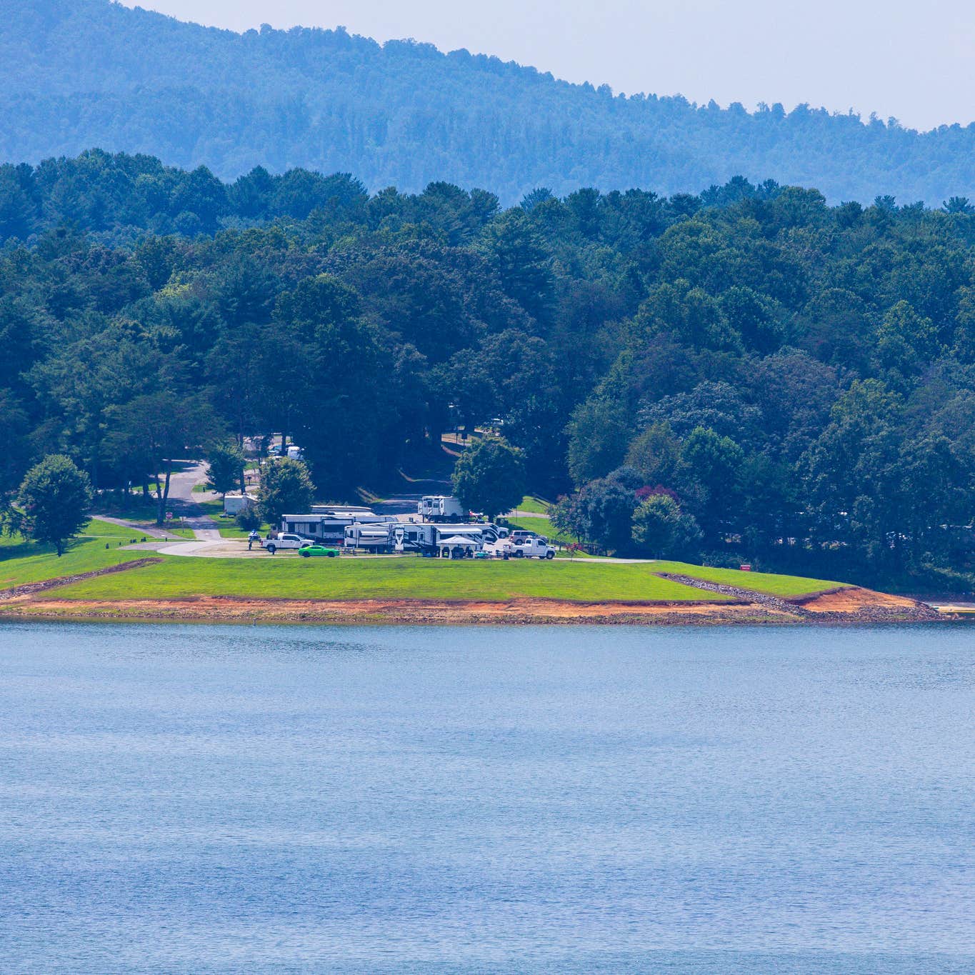 COE W Kerr Scott Reservoir Bandits Roost Campground | Wilkesboro, NC