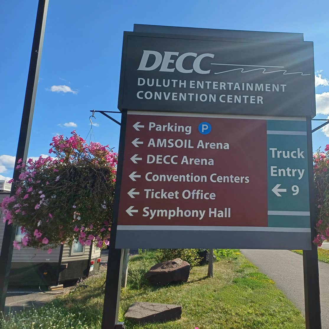 DECC/ Amsoil Arena RV Parking | Duluth, Minnesota