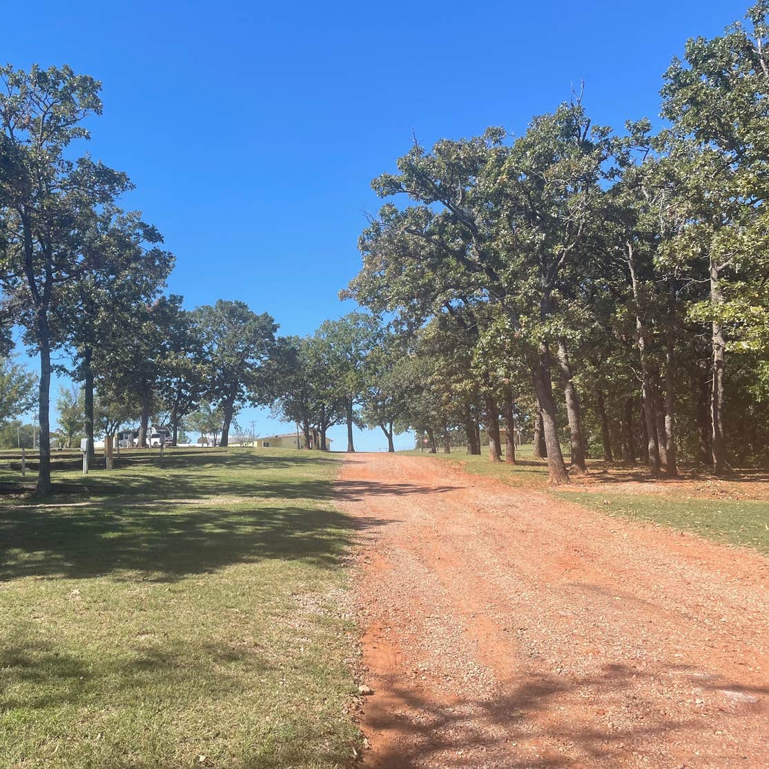 Oak Glen RV & Mobile Home Park | Chandler, Oklahoma