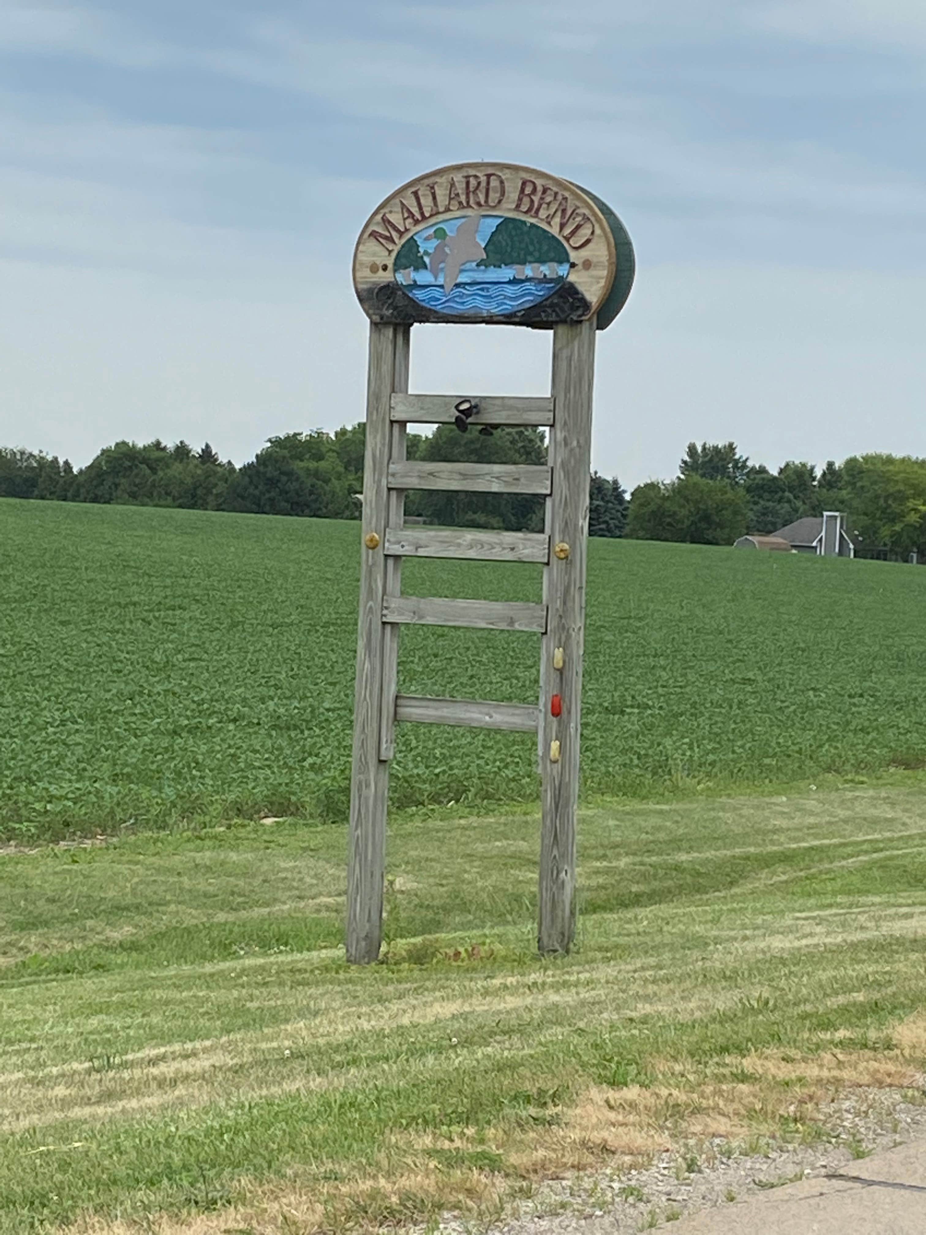 Mallard Bend RV Resort | Sheridan, IL