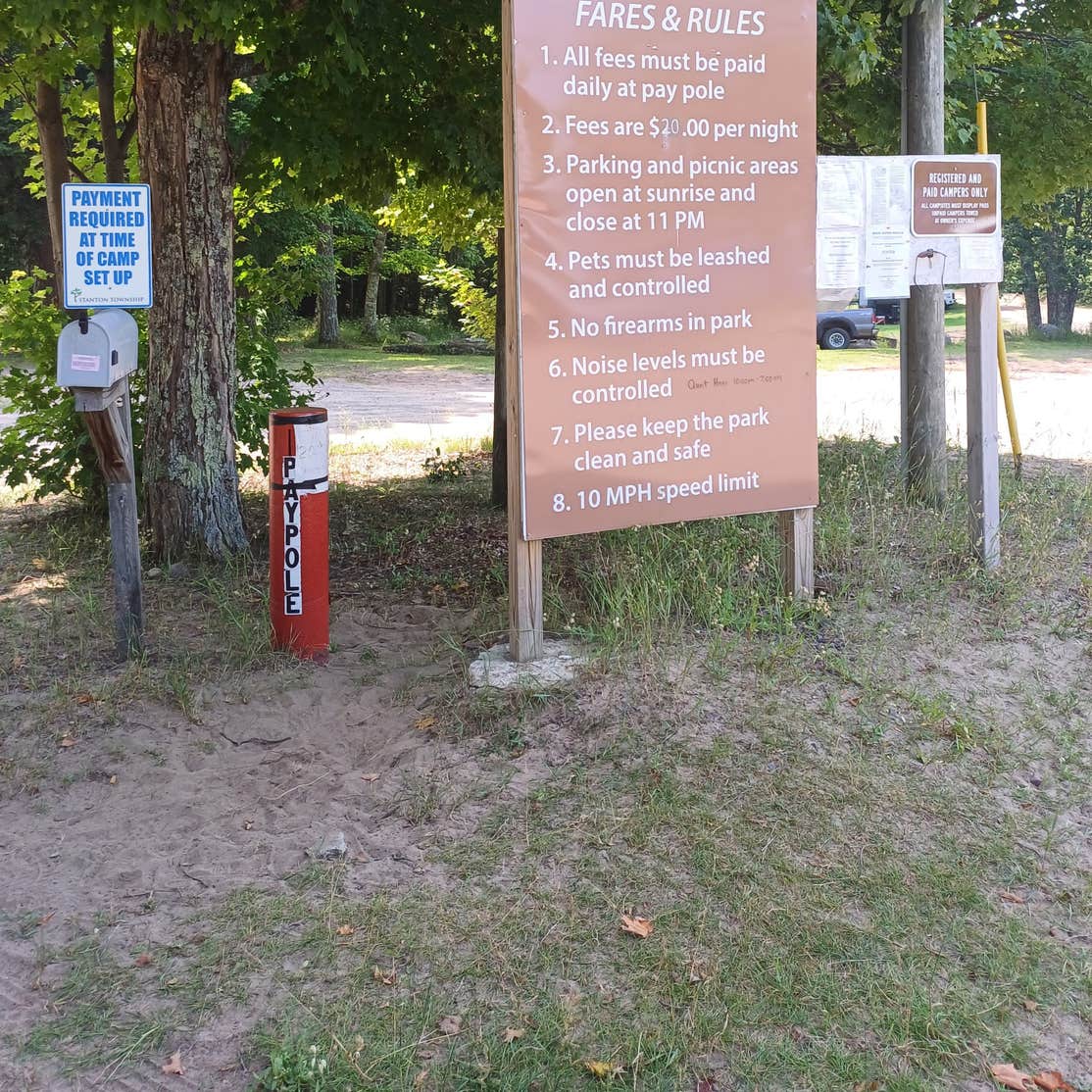 Agate Beach Park Campground | Toivola, MI