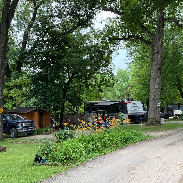 Deer Creek Campground | Newark, Illinois
