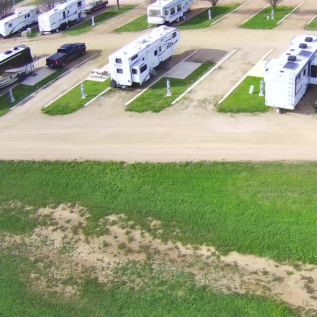Riverway RV Park | Llano, Texas