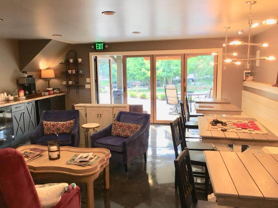 Little Arrow Outdoor Resort Camping | Townsend, TN