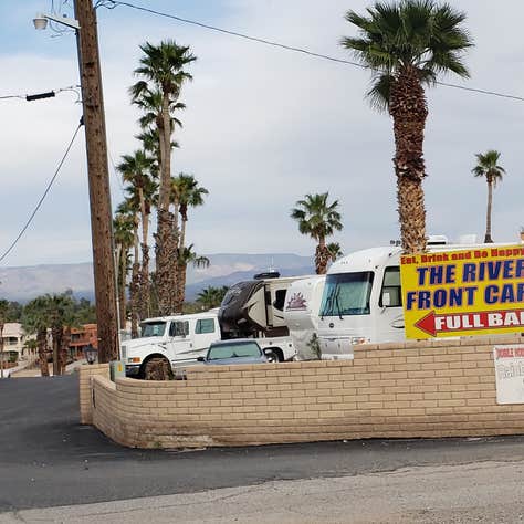 Rainbo Beach Resort - PERMANENTLY CLOSED Camping | Needles, California