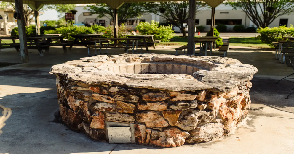 Cottonwoods RV Park & Campground | Columbia, Missouri