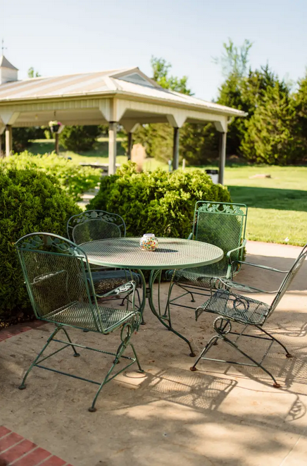 Cottonwoods RV Park & Campground | Columbia, MO