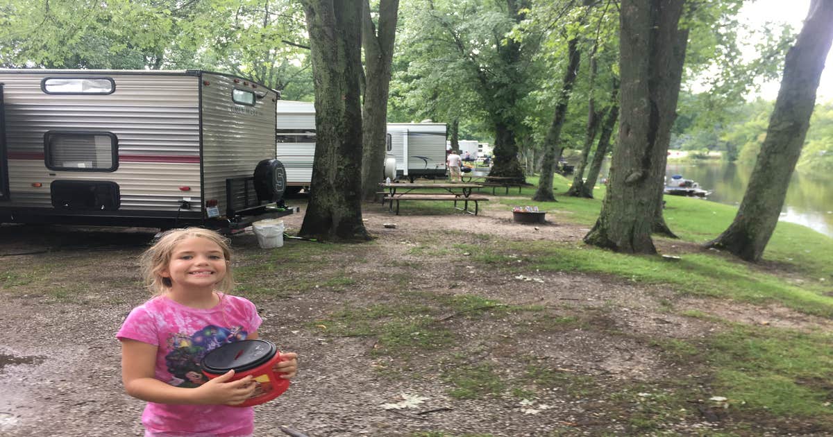 Camper-Submitted Photos of Henry's Landing Campground
