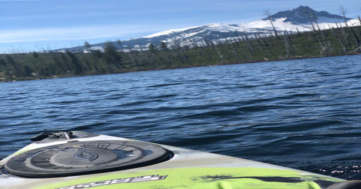 Round Lake Camping | Camp Sherman, Oregon