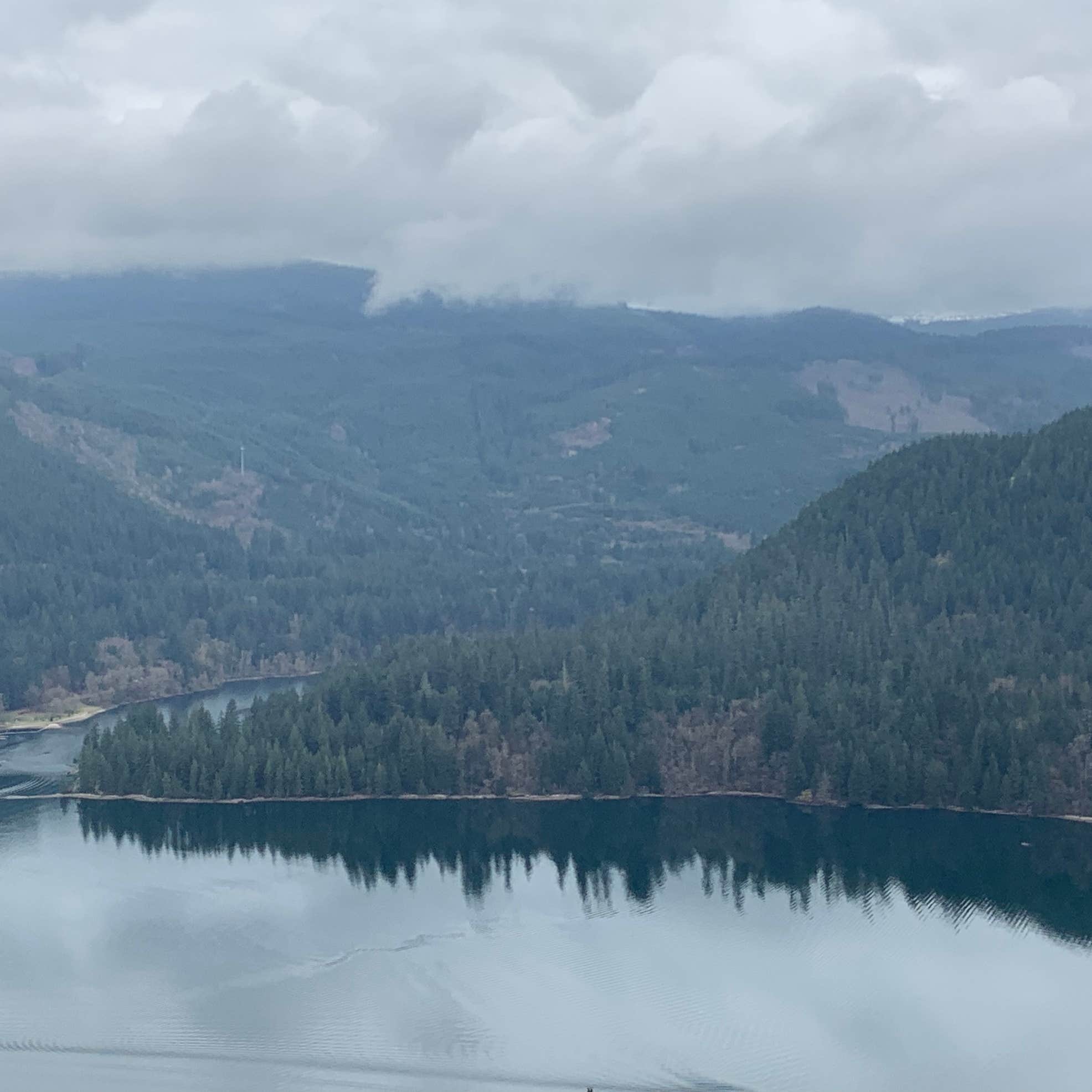 Lake Merwin Camper's Hideaway (MEMBERS ONLY) | Yacolt, Washington