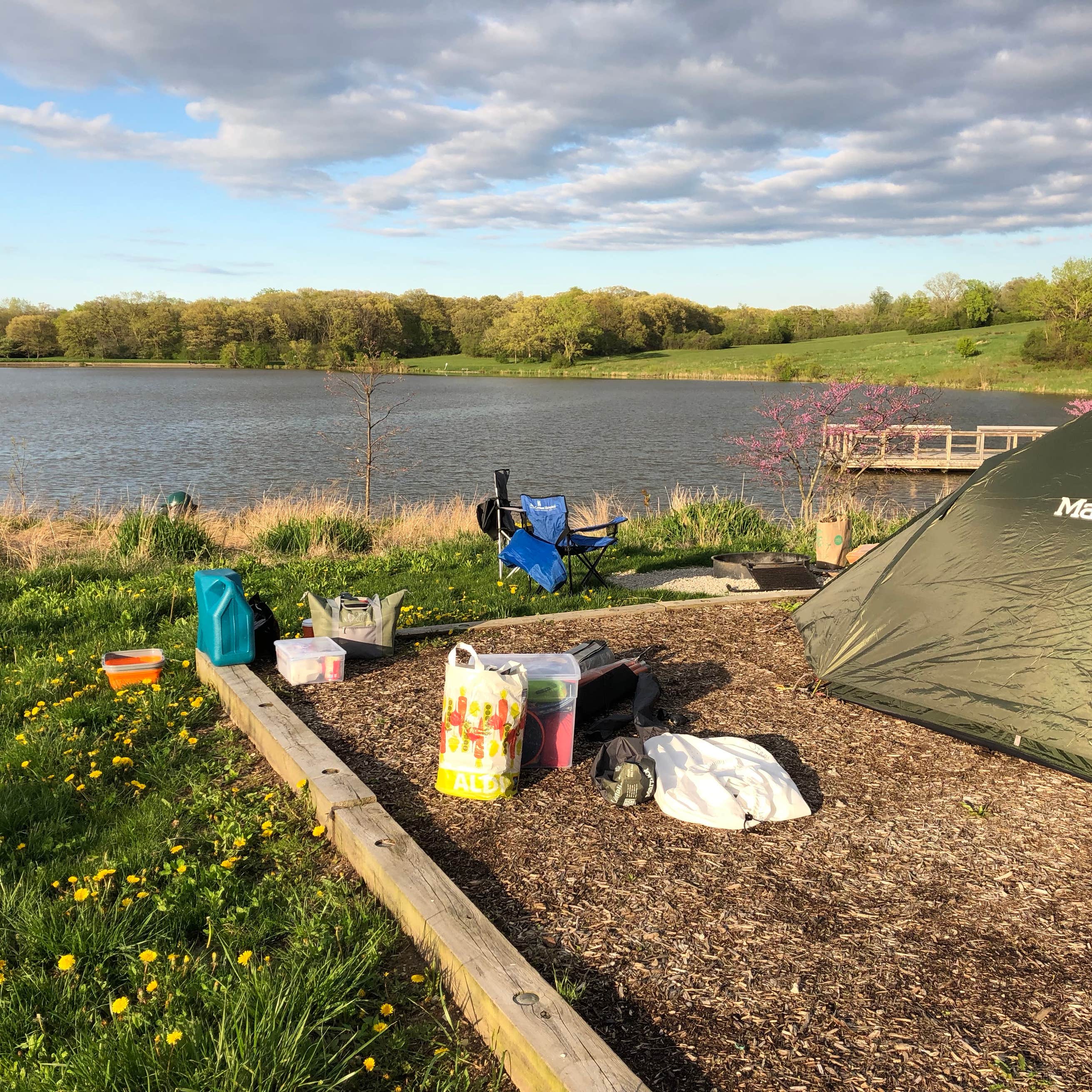Camp Bullfrog Lake Camping | Willow Springs, IL | The Dyrt