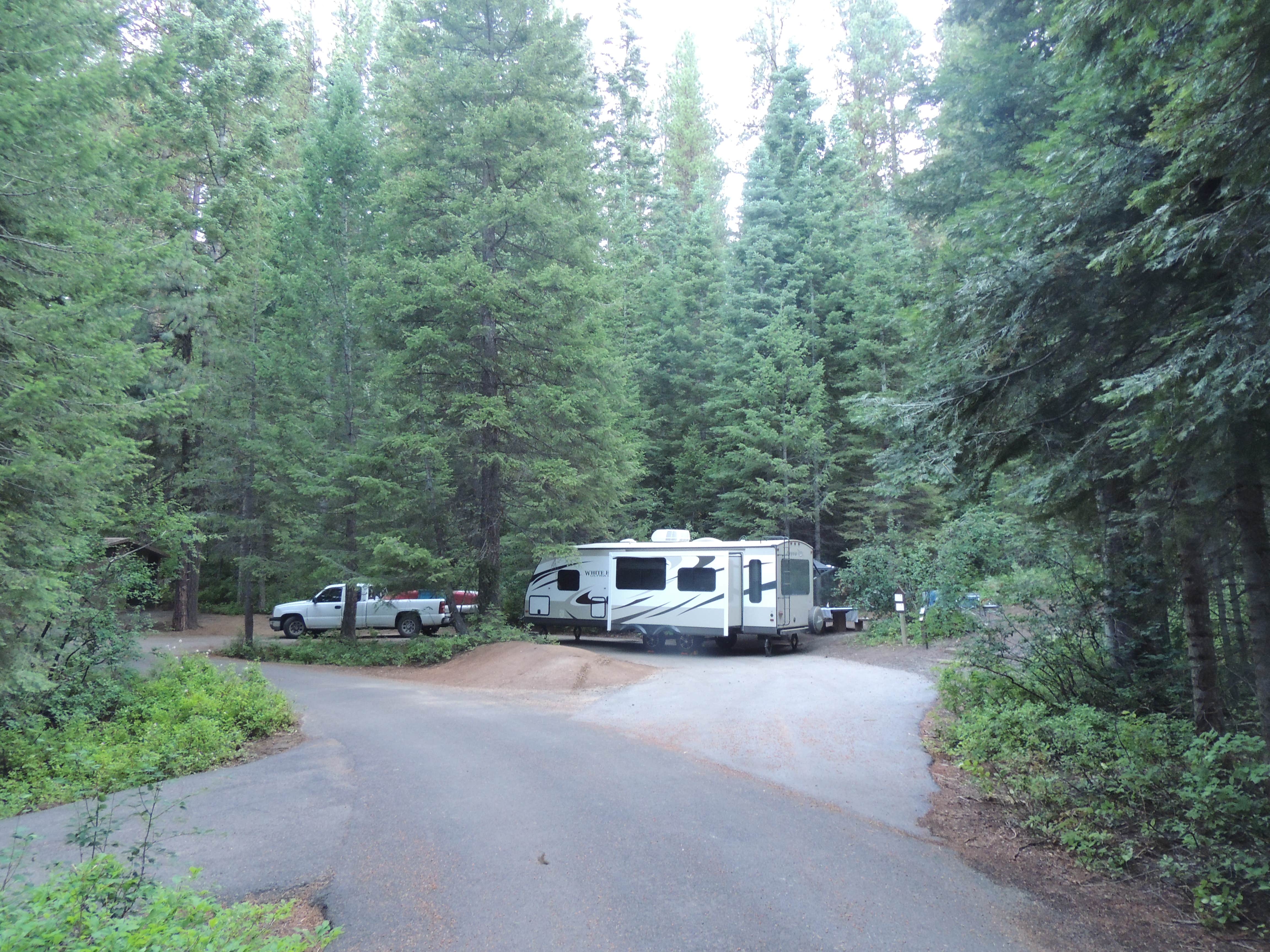 Sagehen Creek Camping | Ola, Idaho