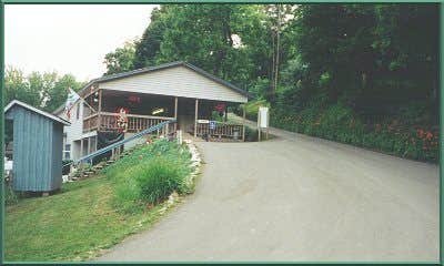 New River Canoe and Campground | Sparta, North Carolina