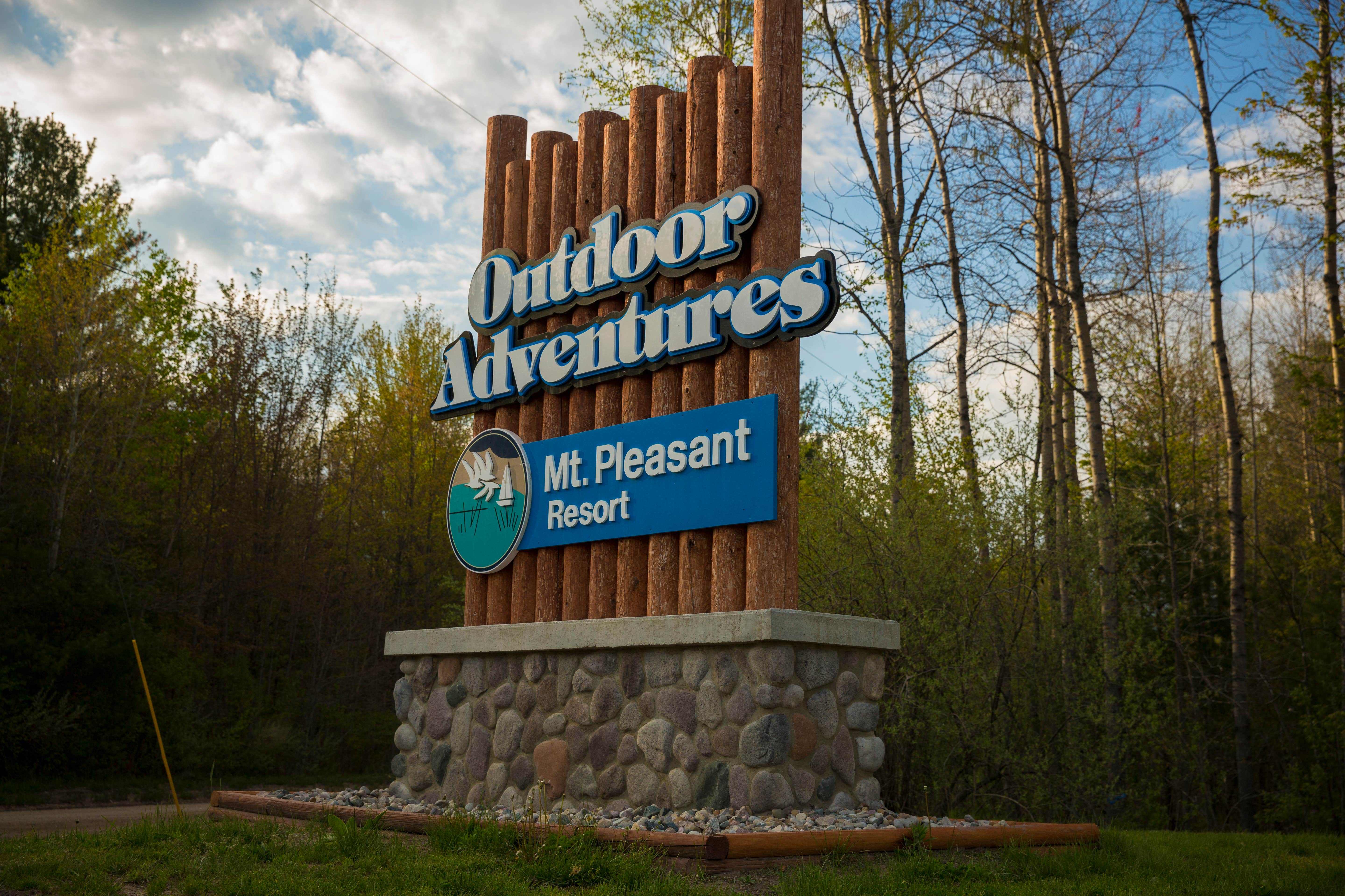 Outdoor Adventures Mount Pleasant Resort Camping | Mount Pleasant, Michigan