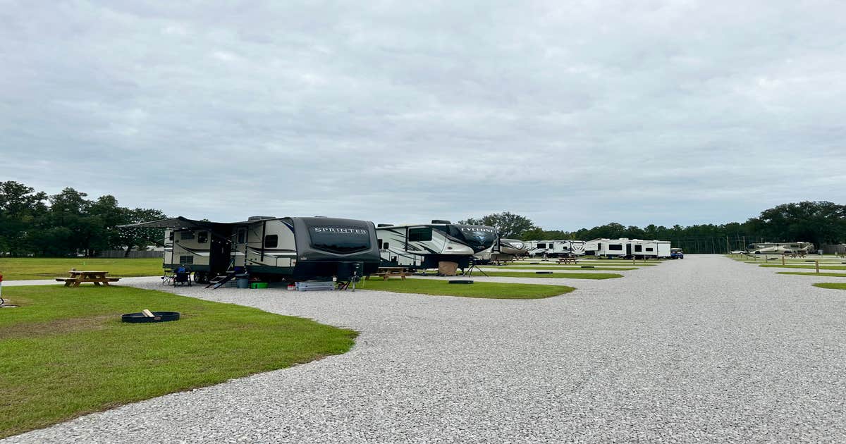 Holmes Creek Camping & RV Resort | Vernon, Florida