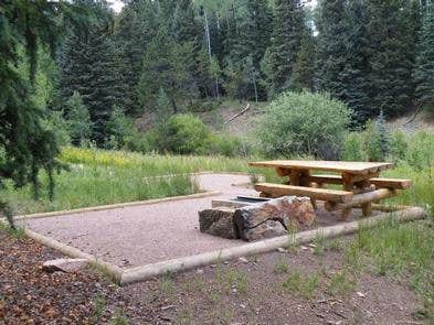 La Vista Campground - Lake Isabel | Canon city, CO