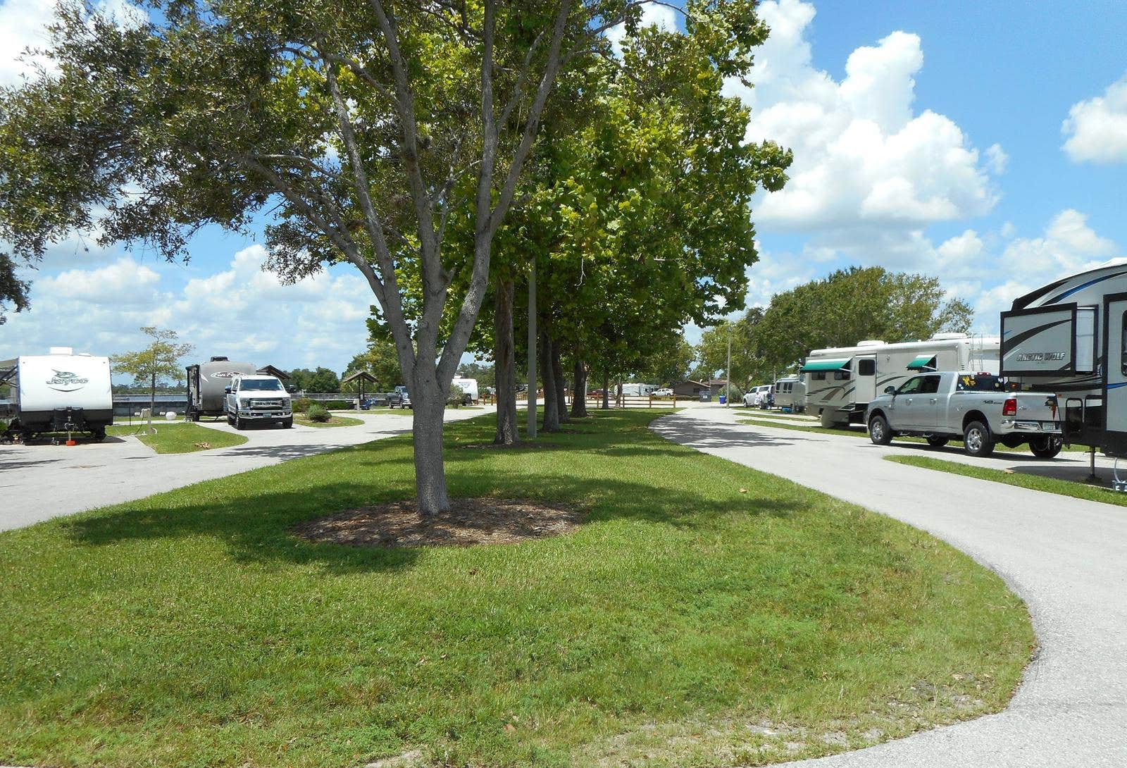 Raintree RV Resort | North Fort Myers, Florida