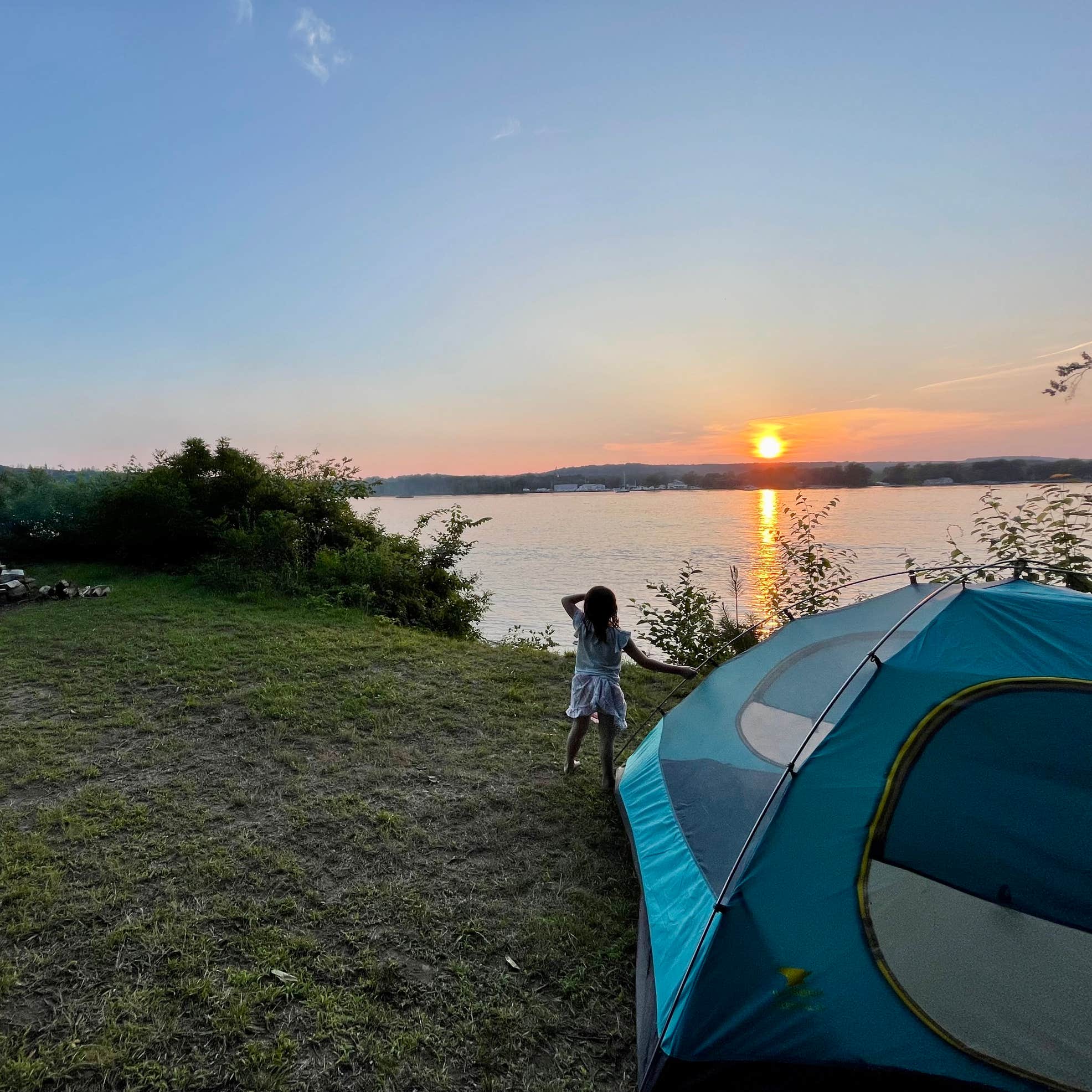 Selden Neck State Park Campground | Hadlyme, Connecticut