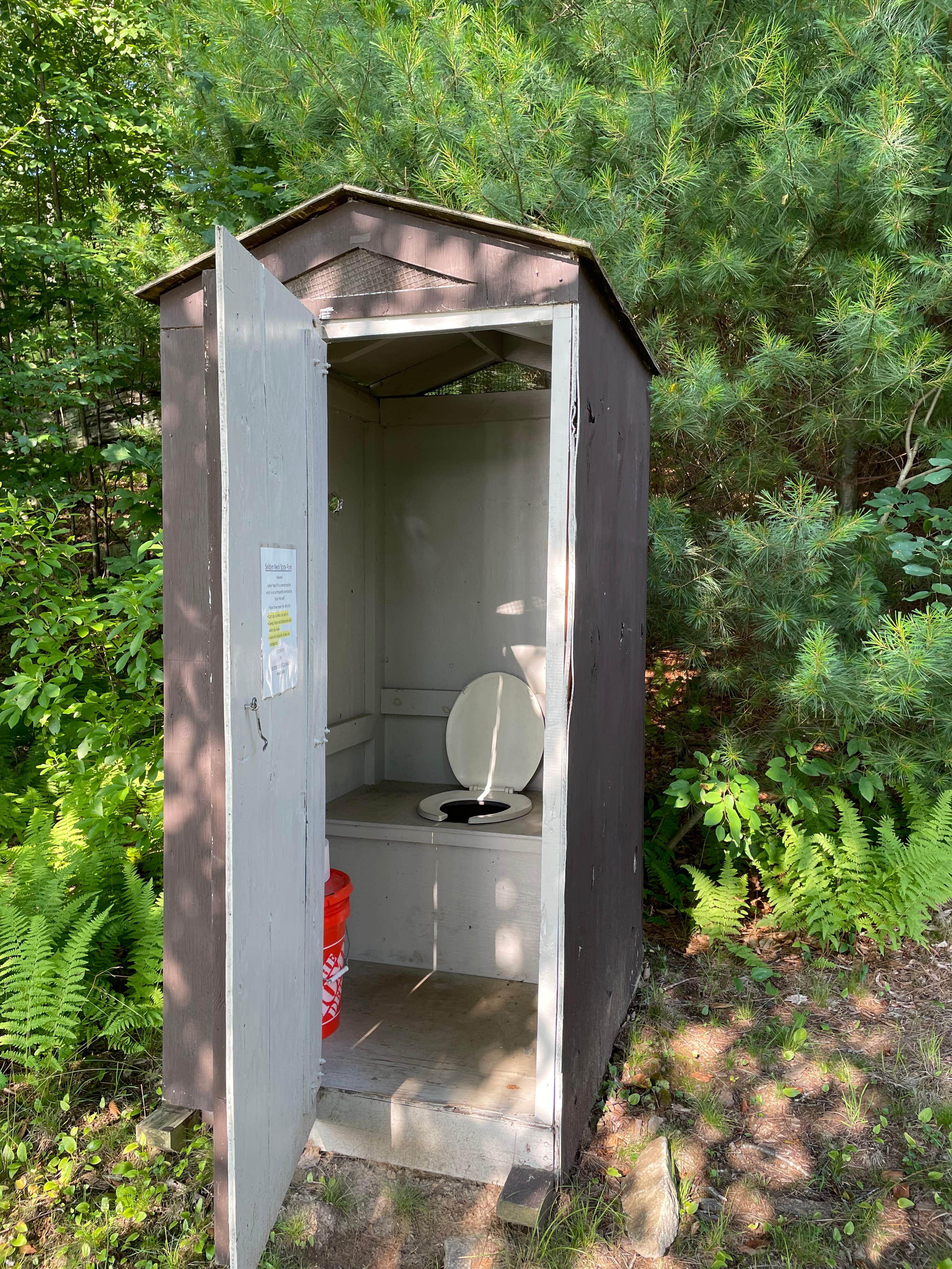 Selden Neck State Park Campground | Hadlyme, CT