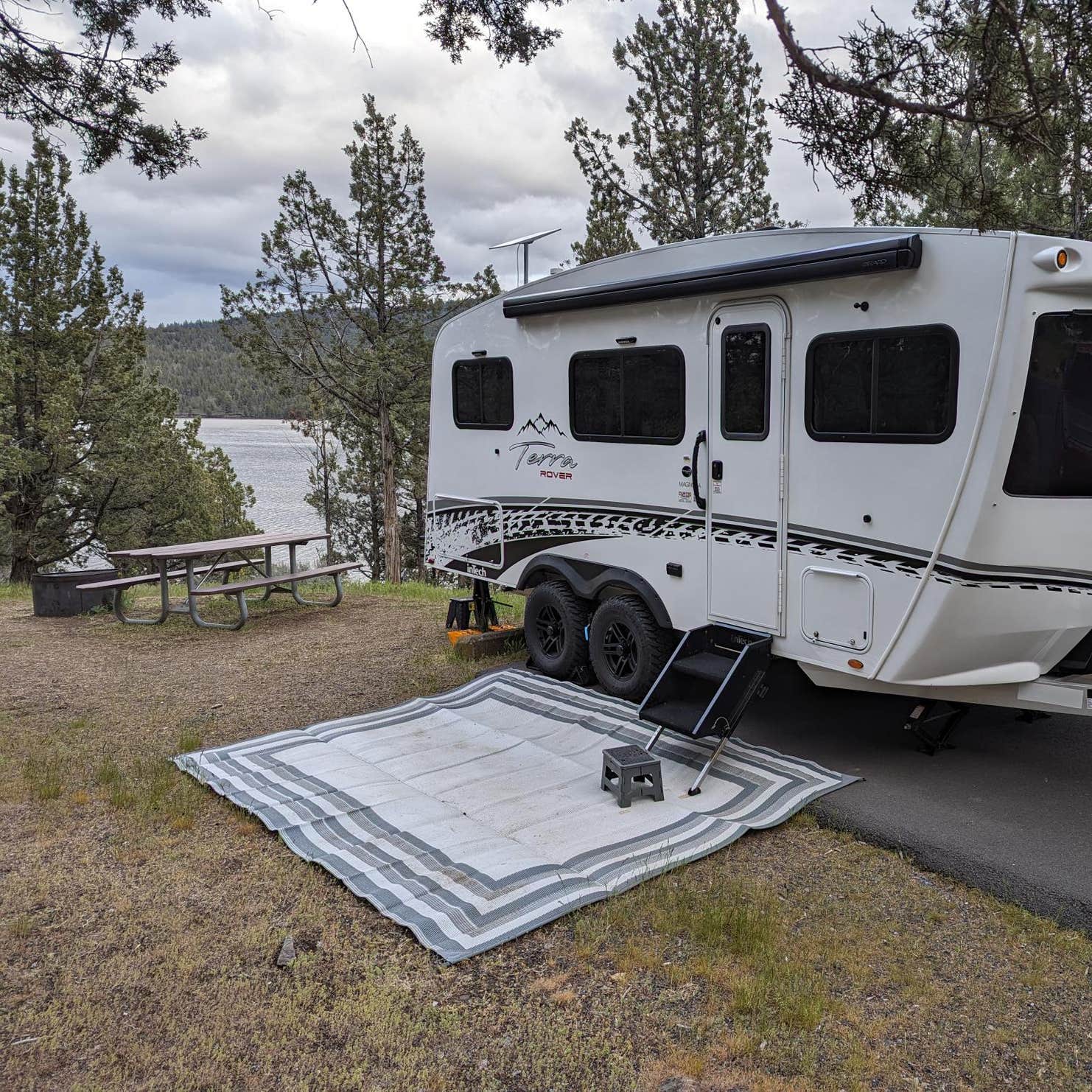 Ochoco Lake County Park Camping | Prineville, Oregon