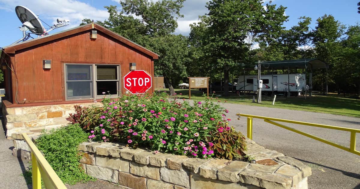 Pat Mayse West Camping | Arthur City, Texas