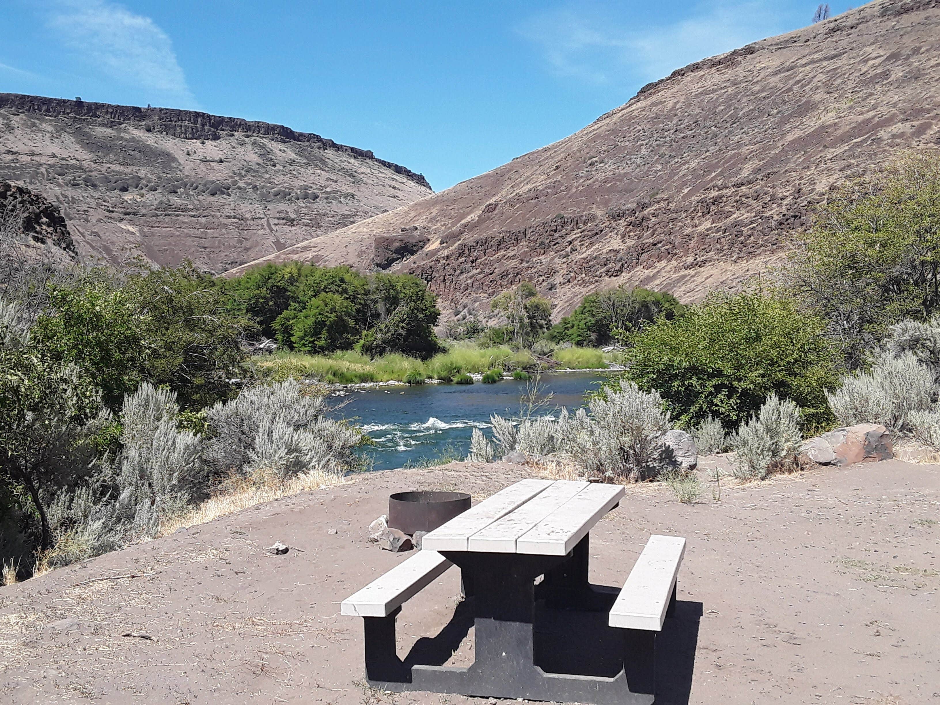 Devil's Canyon Campground — Lower Deschutes Wild And Scenic River ...