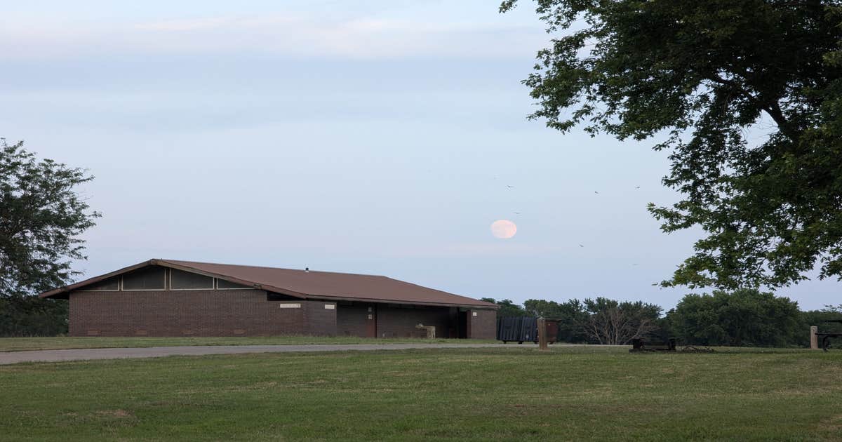 Coneflower Campground — Clinton State Park | Lawrence, Kansas