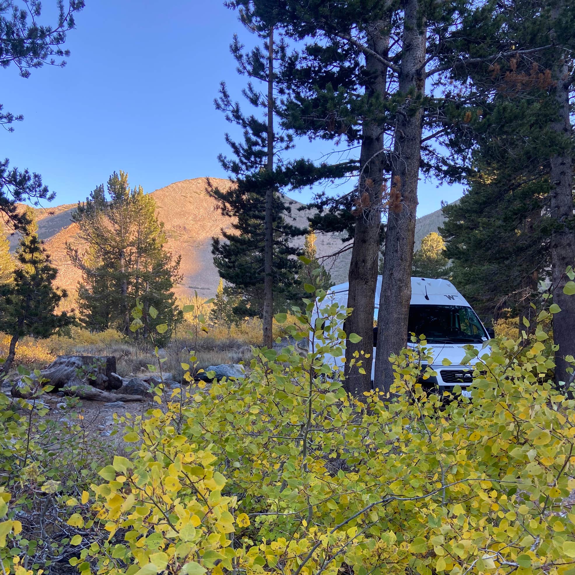Trumbull Lake Camping | Mono City, California