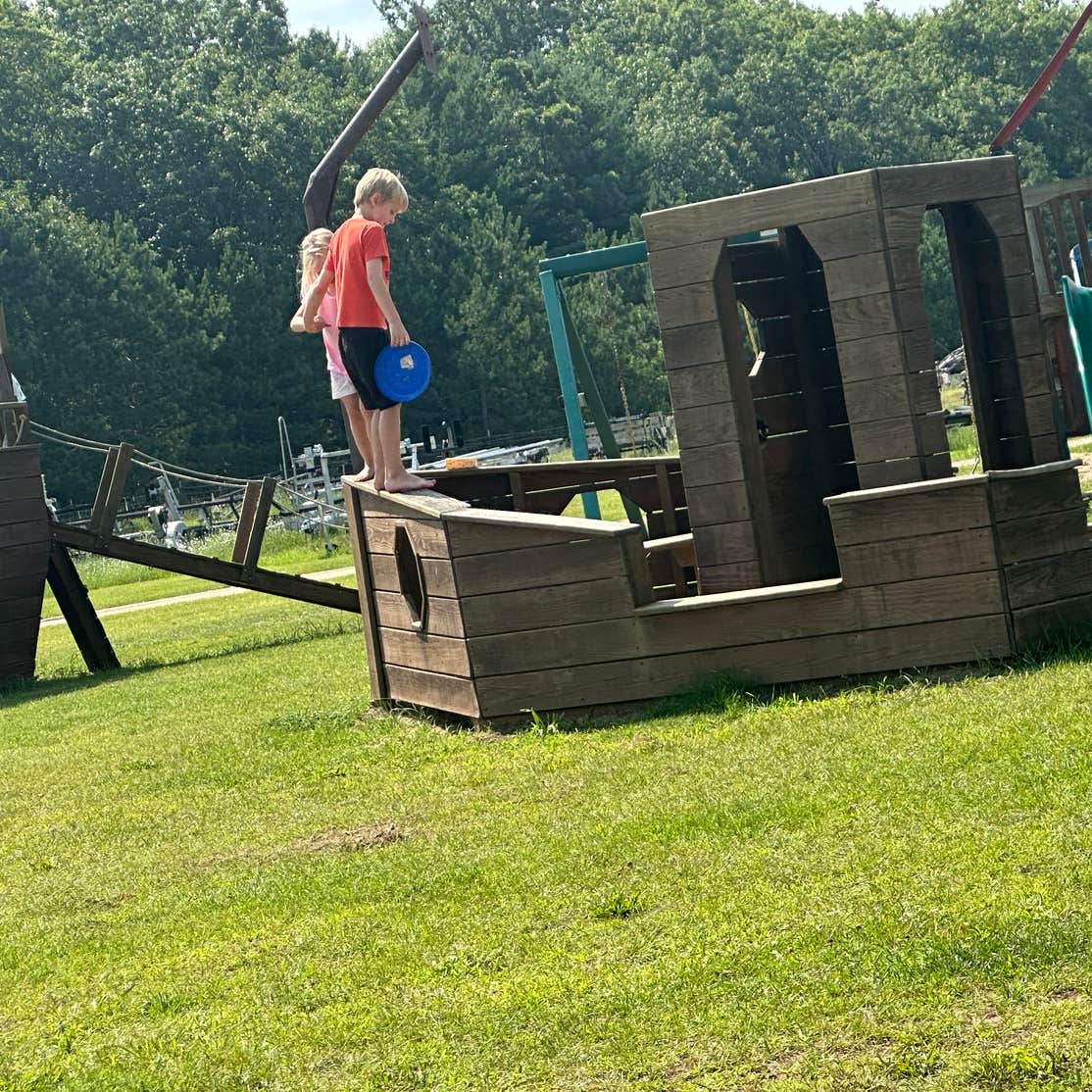 Tubbs Lake Resort Camping | Remus, Michigan