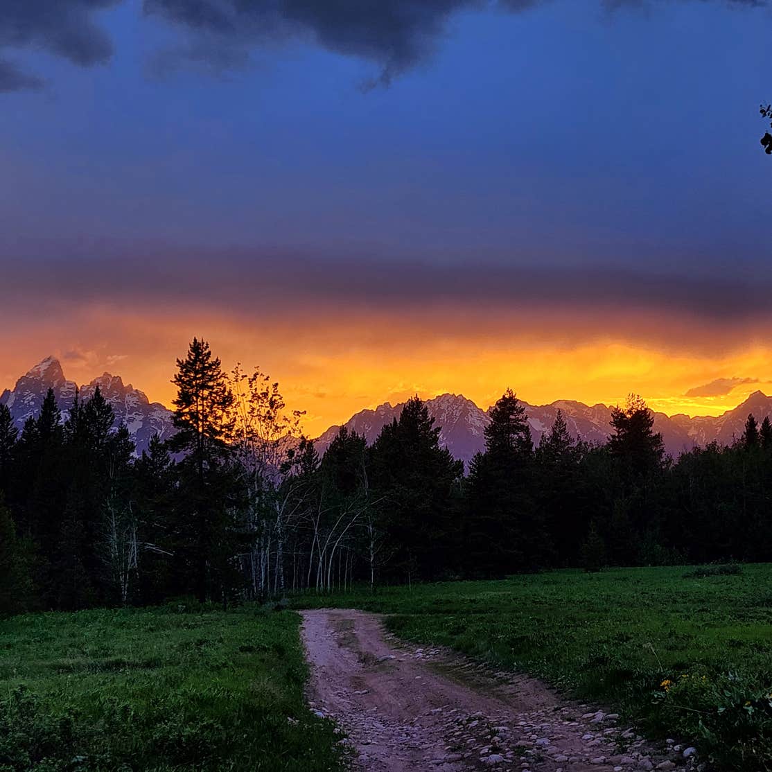 Shadow Mountain Campground | Kelly, Wyoming