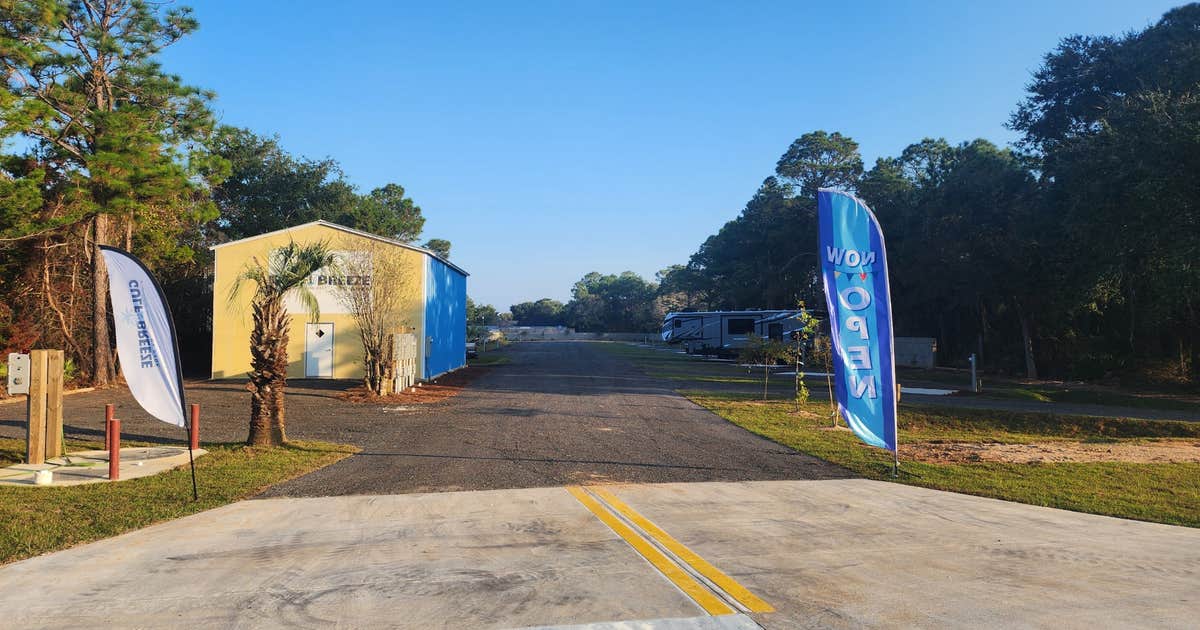 Gulf Breeze RV Park | Navarre Beach, Florida