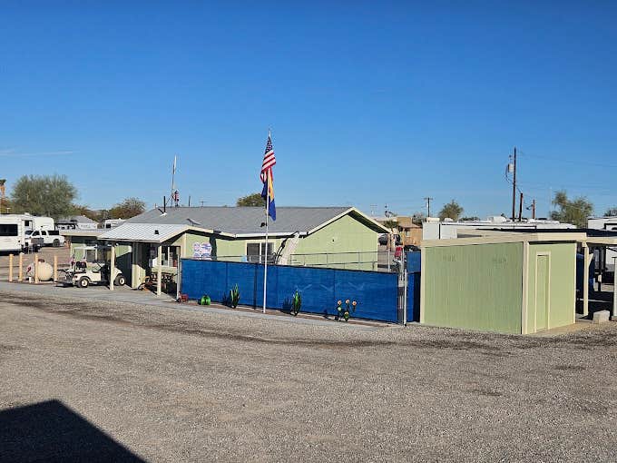 American Trails RV Park & Tiny Cabins | Quartzsite, Arizona